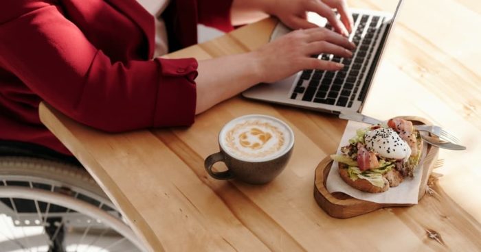 How Many Breaks at Work are Mandated by Law? | AttendanceBot