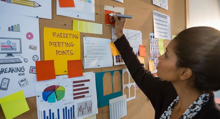 15 Unique Bulletin Board Ideas to Return to Work to | AttendanceBot